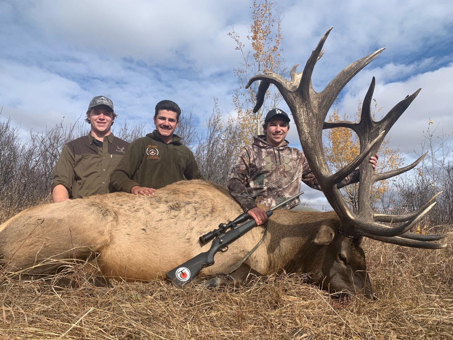 Elk Hunts in Canada | Trophy Rocky Mountain Elk